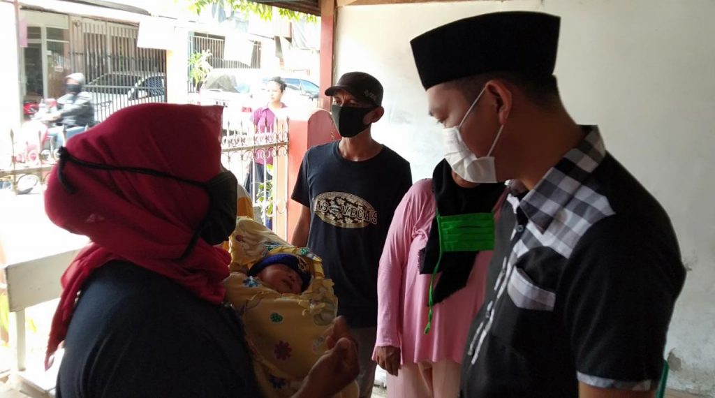 Beri Nama Anak Dilan, Pasutri Ini Yakin Nomor 3 Menang - Menit Indonesia