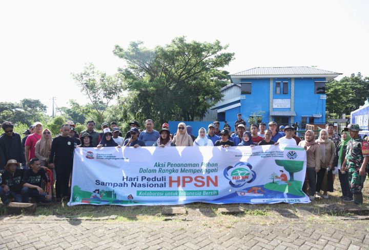 Peringati HPSN 2025, DLH Makassar Bersama Provinsi Gelar Aksi Bersih-Bersih di TPS 3R dan Bank ...